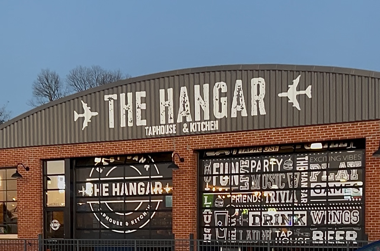 The Hangar Taphouse & Kitchen Opens in Bossier | Be Bossier