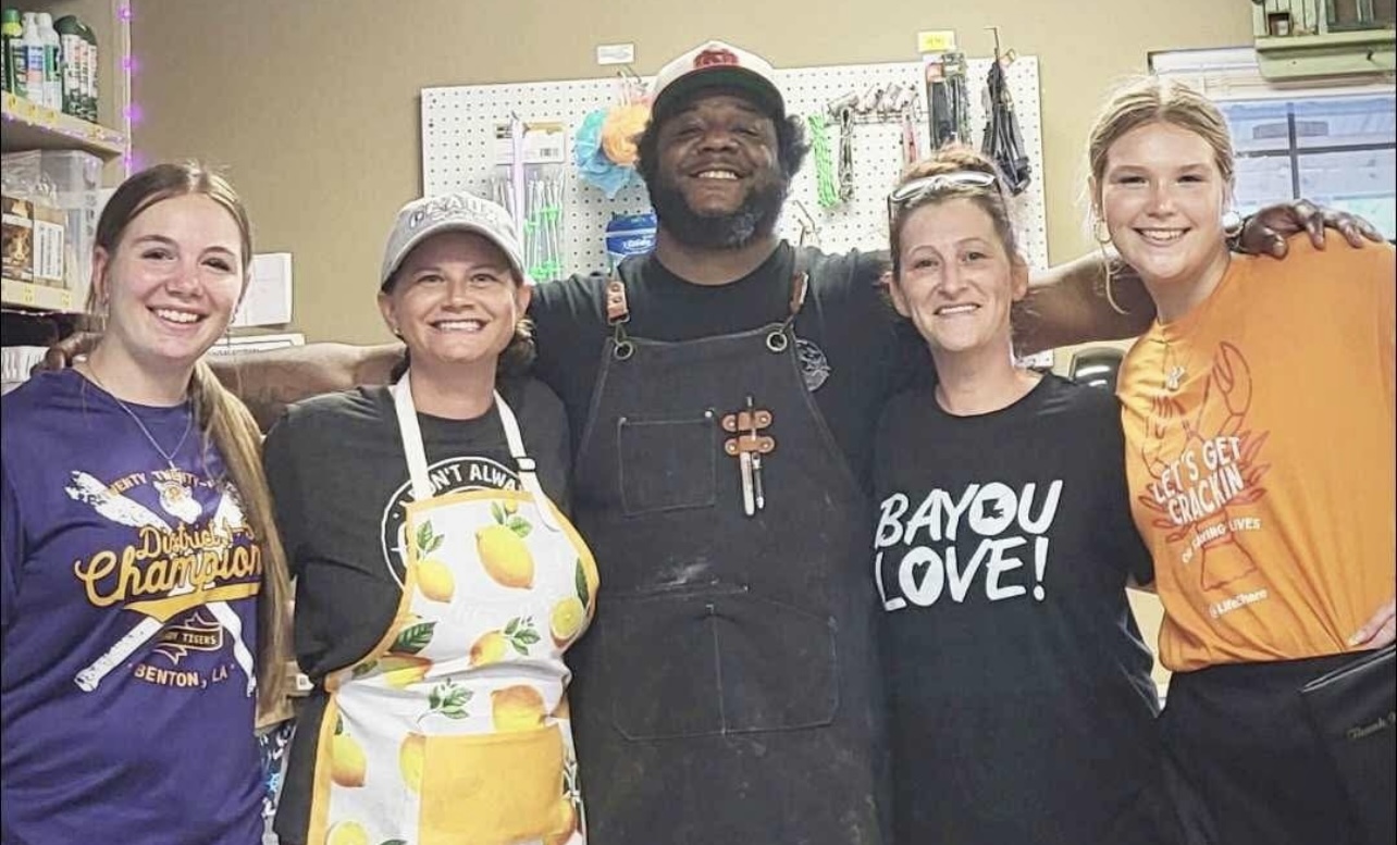 CJ’s Grub Shack: Delicious Food and Lakeside Views | Be Bossier