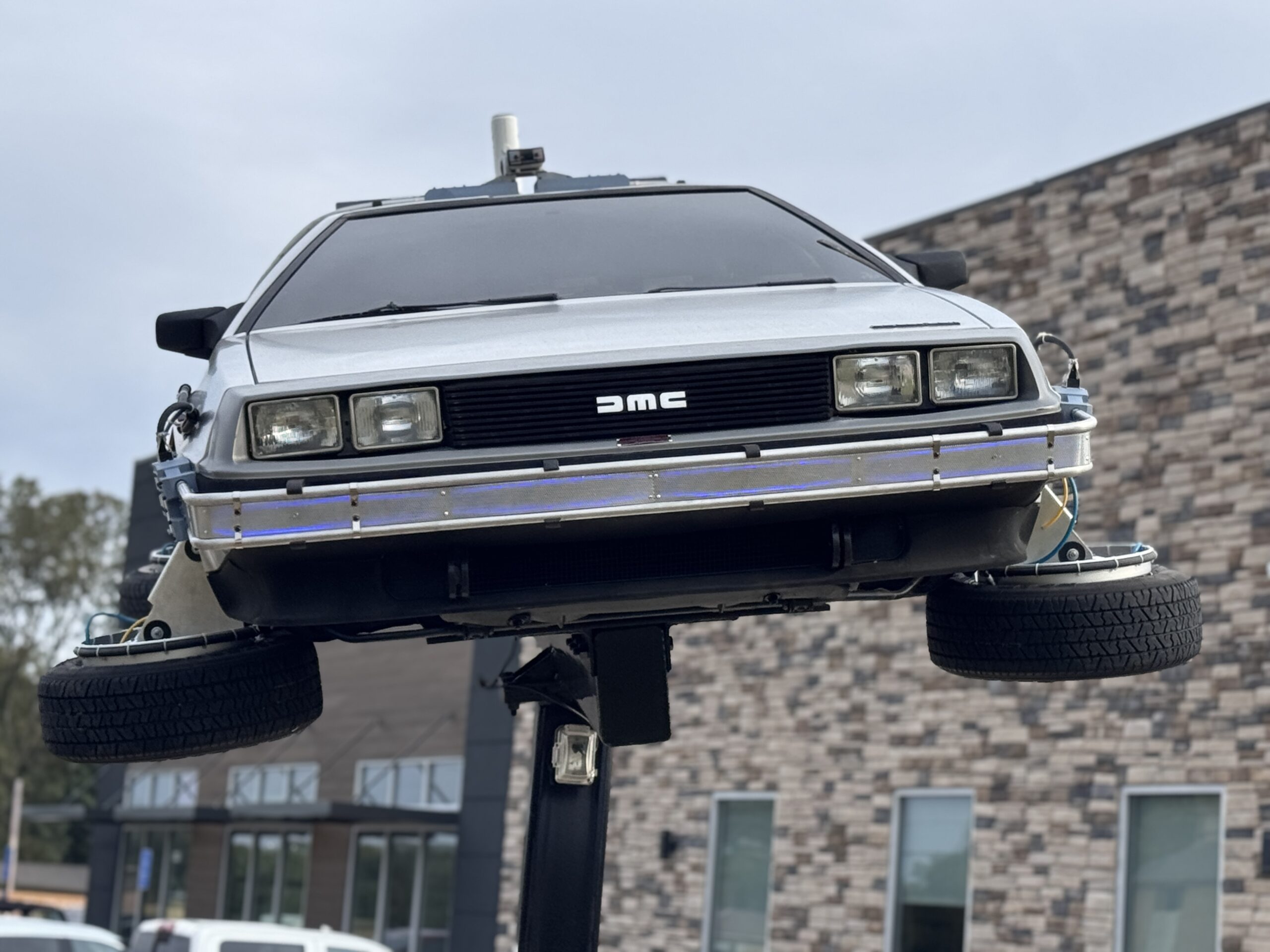 Bossier Business Creates Full-Scale Replica of DeLorean | Be Bossier